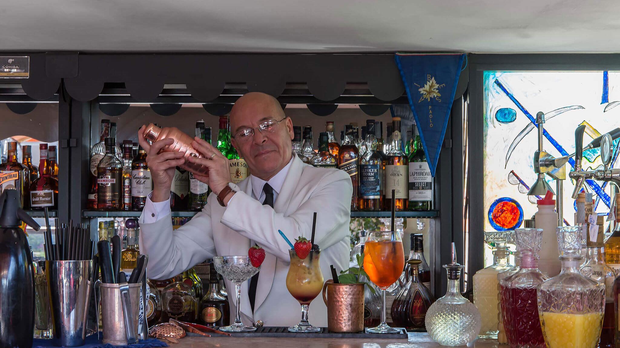 Hotel Forum - American Bar on Panoramic Terrace